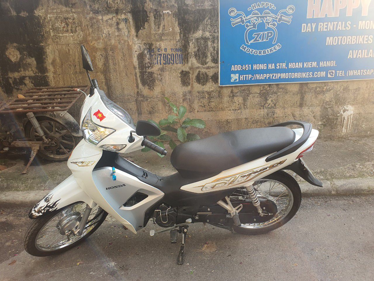 Honda wave - Happy Zip Motorbikes