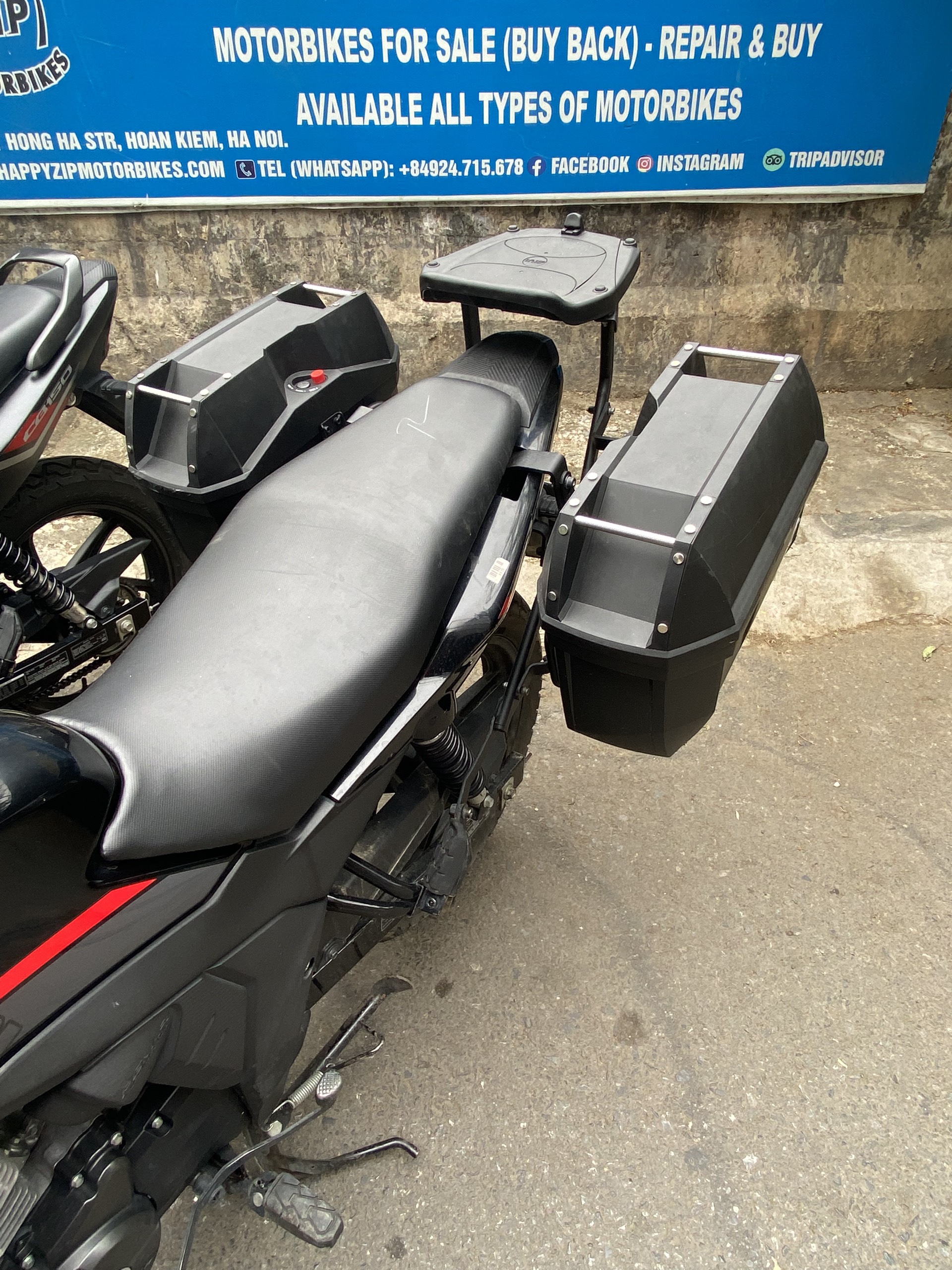 HONDA CB 2023 - Happy Zip Motorbikes